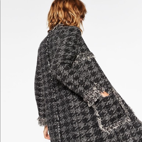 Zara | Jackets & Coats | Zara Houndstooth Tweed Fringe Frayed Jacket ...